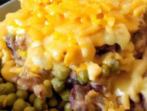 Easy One-Pot Shipwreck Dinner - Casserole Recipes