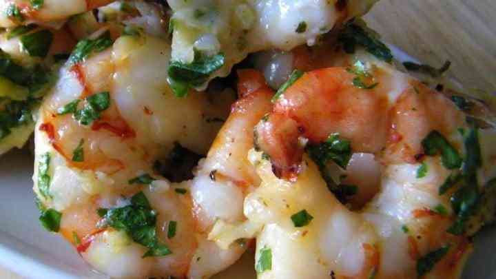 Simple Garlic Shrimp - Main Dish Recipes