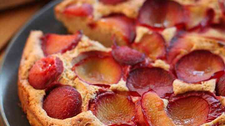 Plum Cake - Quick And Easy Recipes